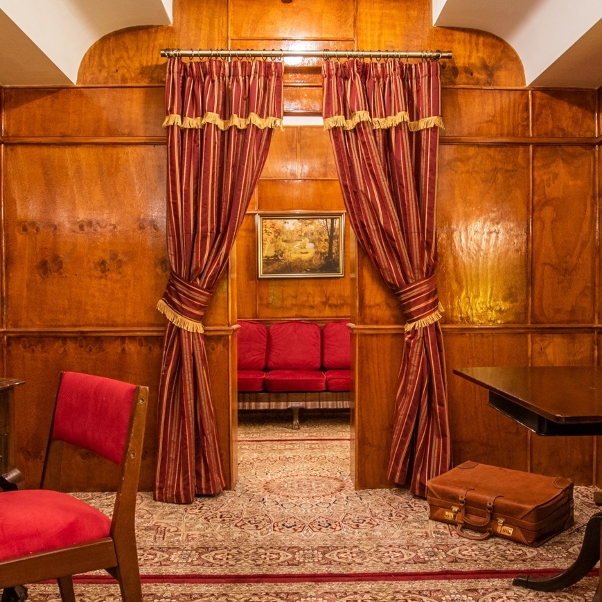 Schedule online with Esc Rooms on Booking.page