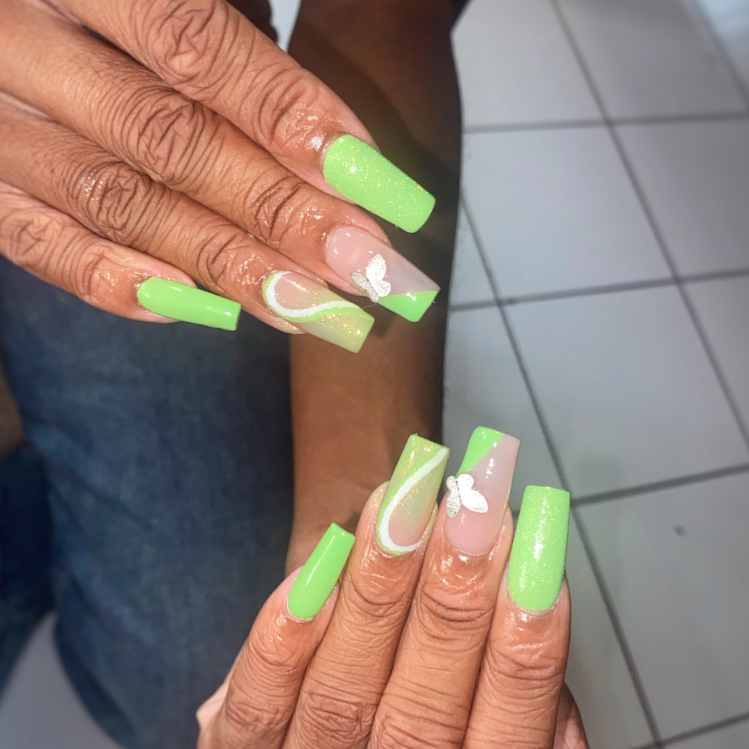 Schedule online with Pretty Girls Club on Booking.page