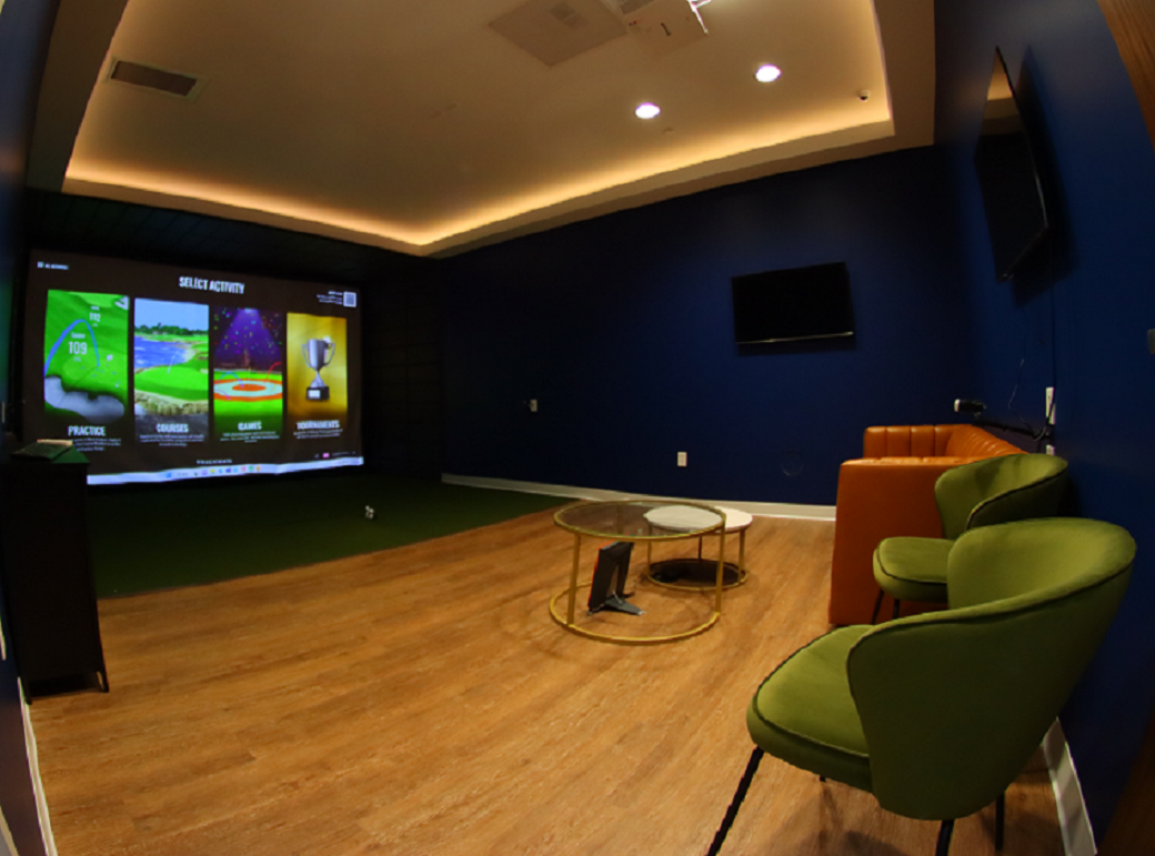 Schedule online with Swing Lab Performance Golf on Booking.page